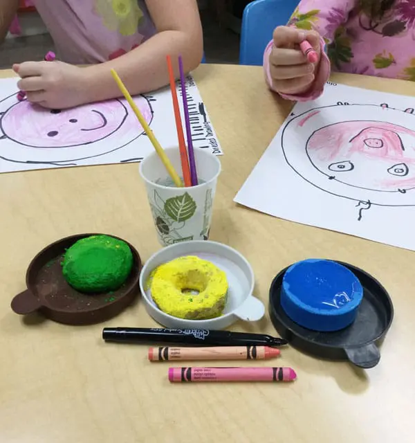 Directed Drawing Pigs - Carmel Mountain Preschool