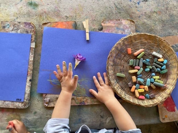 Art Studio with our Toddler Class: Flowers & Oil Pastel Crayons ...